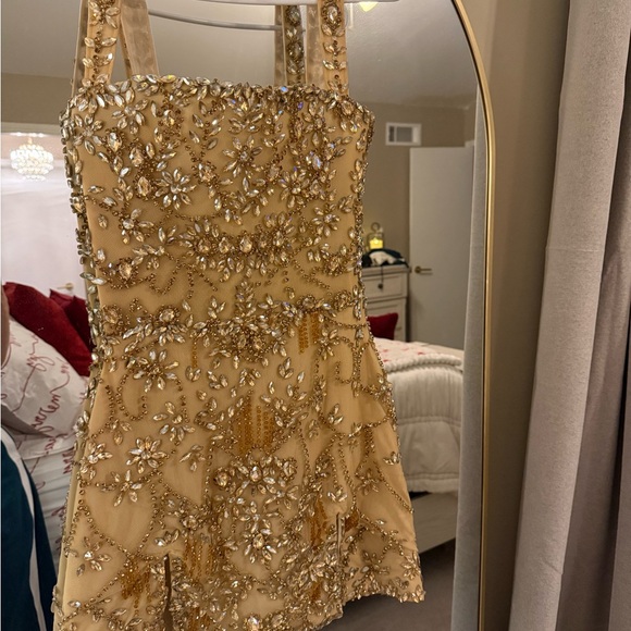 Fjolla Nila | Dresses | Fjolla Nila Gold Shell Glamorous Dress Adorned ...